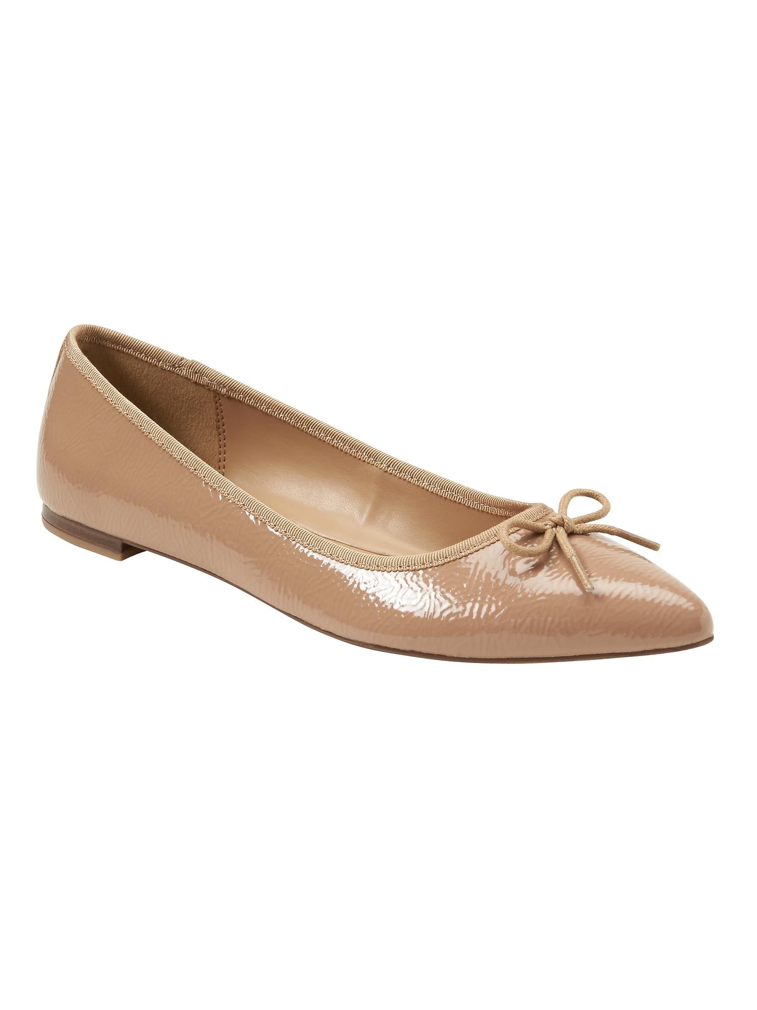Pointed-Toe Robin Ballet Flat | Banana Republic Factory