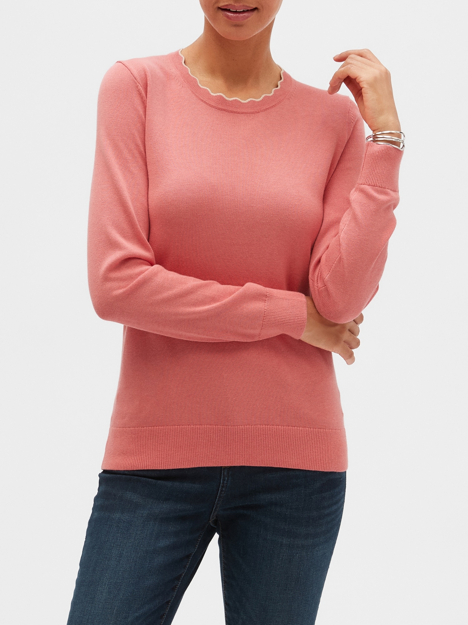 Washable Forever Scallop Crew-Neck Sweater | Banana Republic Factory