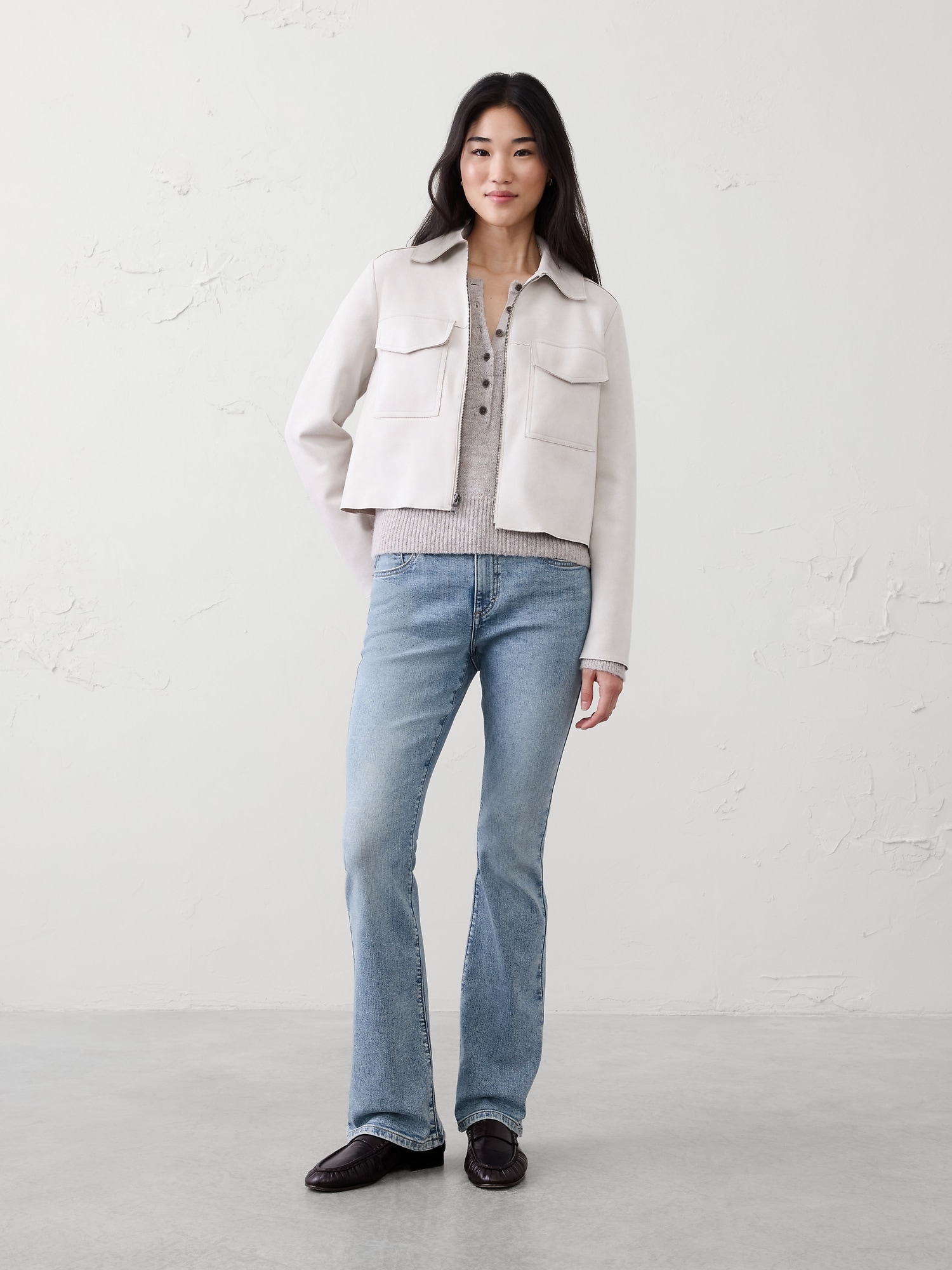 Kick Flare Mid-Rise Jean | Banana Republic Factory